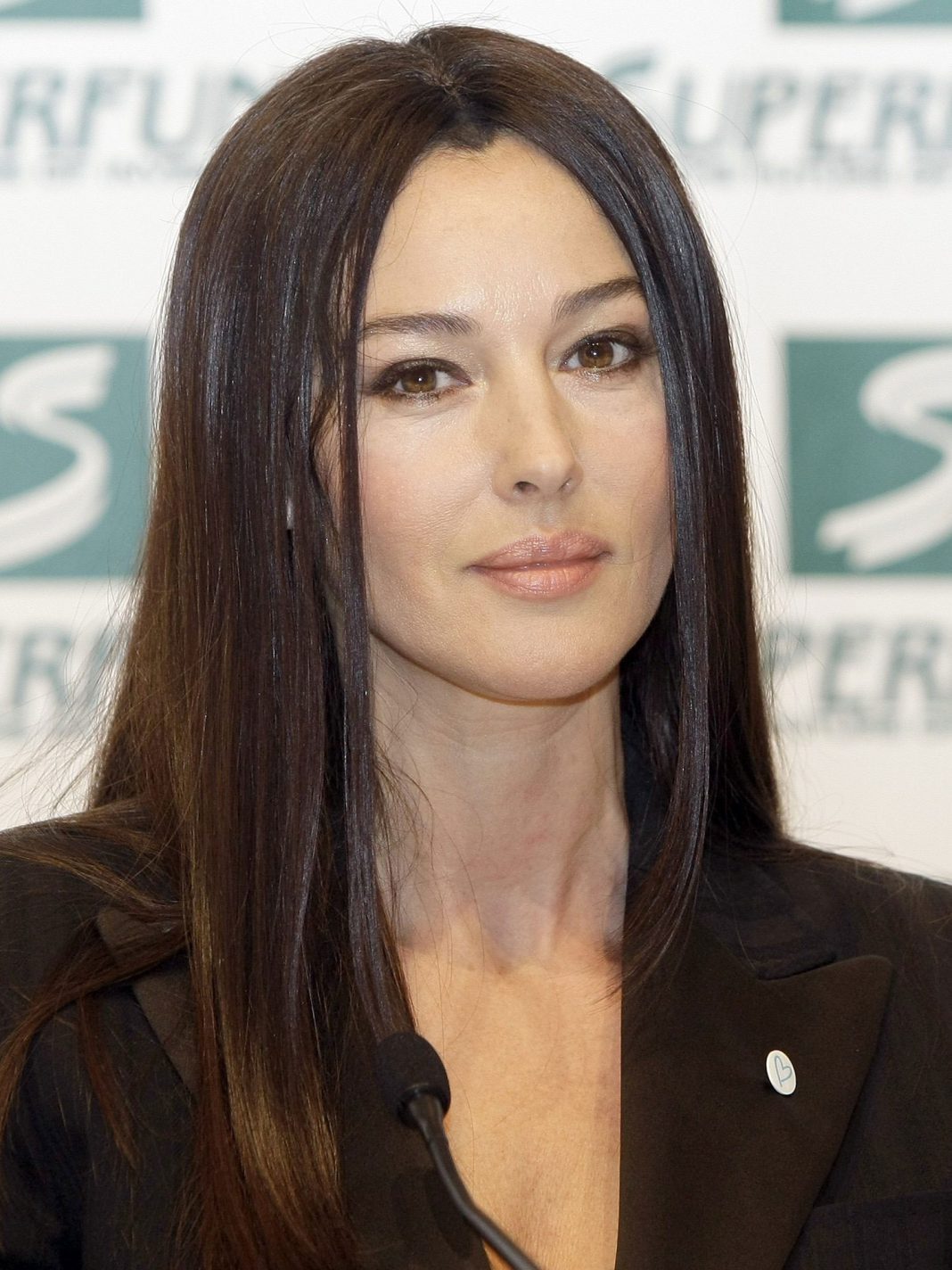 Monica Bellucci Top Rated Collection - Page 30